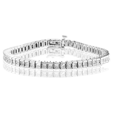 863 Carat Princess Cut Diamond Tennis Bracelet In White Gold For Sale