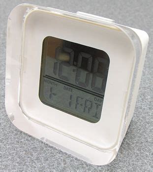 C I D Colored Lcd Clock Review The Gadgeteer