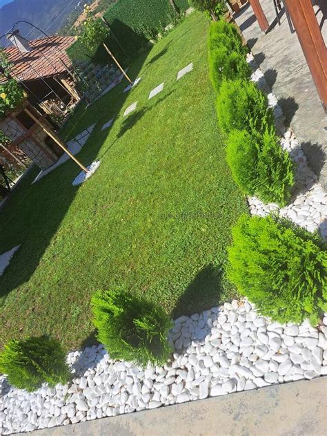 Декоративни бели камъчета Строителни материали Гоце Делчев Белите декоративните камъче