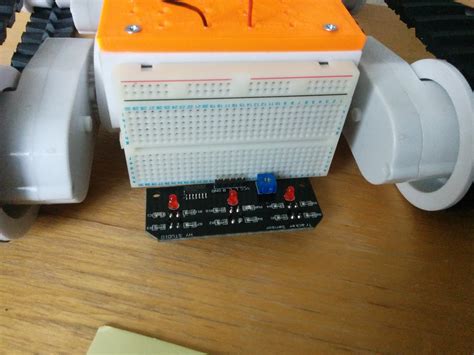 UoM Robotics Society Project Idea For Line Sensor