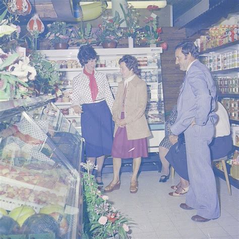 Feest Tussen Verse Groenten En Conserven Bij Van Riet Wie Was Er Bij Foto Bd Nl