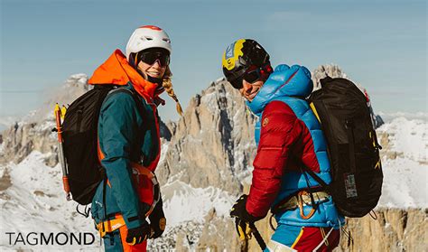 لباس مناسب کوهنوردی کوه چی بپوشیم؟ تگ‌مگ مجله تخصصی مد و استایل
