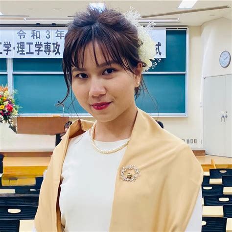 ဂျပန်နိုင်ငံရဲ့ရွေ့လျားပေါင်မုန့်ဆိုင်လေးမှာ စျေးဝယ်အမှတ်တရ Life Of Su