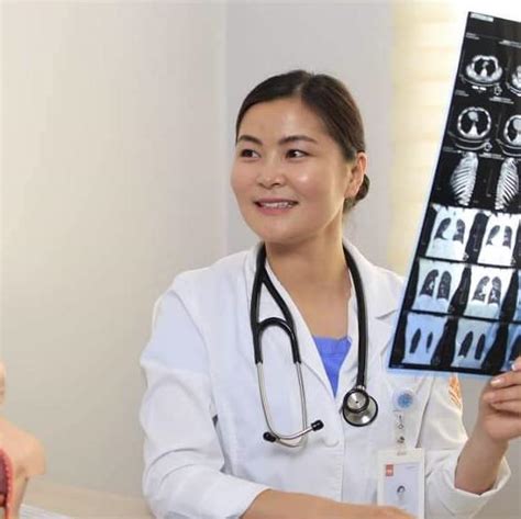 Бид нэг баг болон хамтран ажилладаг 👇👇👇 Удвал эмч And Lifestyle