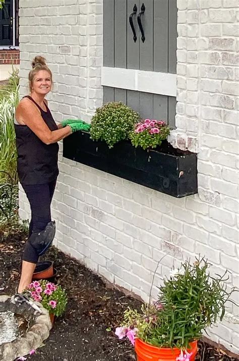 Mums Galore Fall Front Porch Tour Design To Build