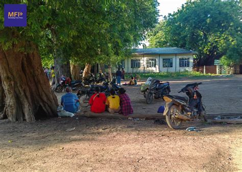 တရုတ်ကြေးနီစက်ရုံအနီး စစ်အုပ်စု ရွာစဉ်ပတ်မွှေကာ ဒေသခံတွေကို ဓားစာခံဖမ်း