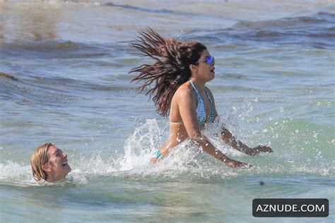 Priyanka Chopra Sexy Trip Onvacation In Miami Aznude