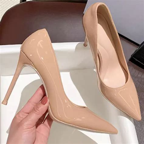 ქალის ქუსლიანი ფეხსაცმელი Oki Ge