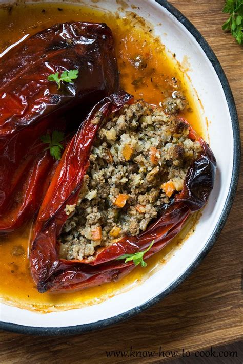 Пълнени чушки с кайма и карфиол