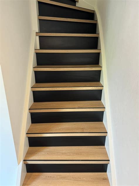 J Van Leeuwen Woon En Projectstoffering Leimuiden