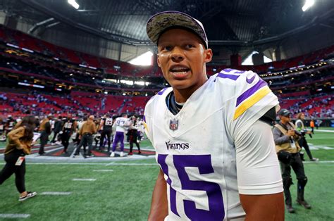 Minnesota Vikings Qb Dobbs 2025 Jody Rosina