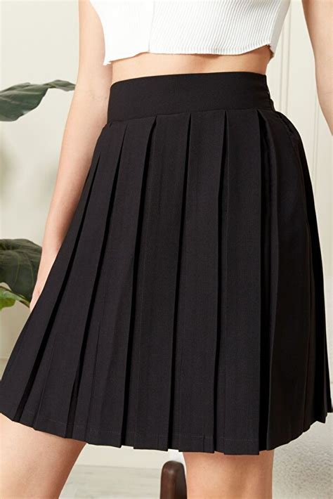 Black Skater Skirt Pleated