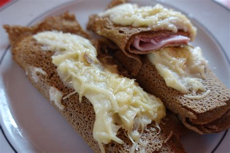 박제 메밀 밀가루 팬케이크 햄과 베샤멜 소스 식사 브레튼 요리 브레타뉴 프랑스 제공 크레이프 팬케이크에 대한 스톡 사진 및 기타 이미지 크레이프 팬케이크 그라탕 0명