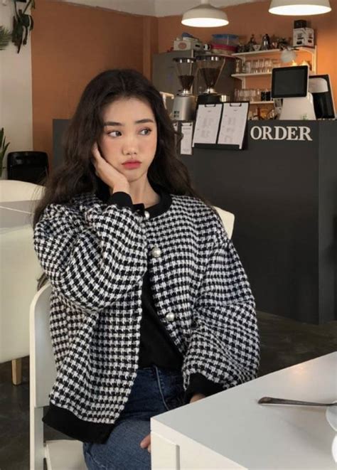 이 가디건 너무 이쁜거 같은데 살까말까 ㅠㅠ 인스티즈 Instiz 일상 카테고리