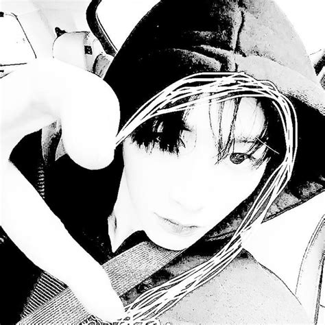 남자 아이돌 같은데 누구인가요 지식in