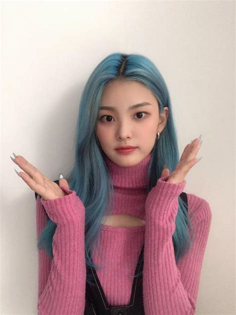 다양한 머리 색 다 잘 받는다는 한 여자 아이돌 인스티즈 Instiz 이슈 카테고리