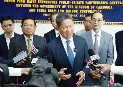 ក្រសួងសាធារណការនឹងបើកការដ្ឋានសាងសង់ផ្លូវល្បឿនលឿនភ្នំពេញ បាវិតនៅដើមខែមិថុនា