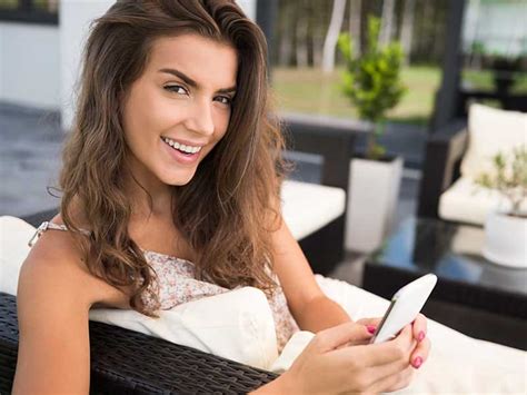 Sexy Text Messages To Drive Your Partner Wild