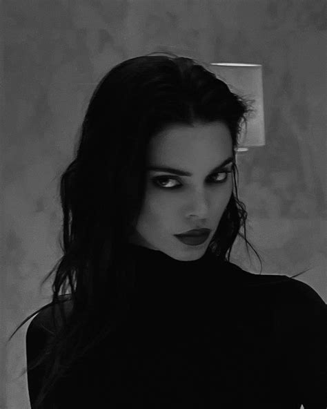 Kendall Jenner Black White Blacksportsonline