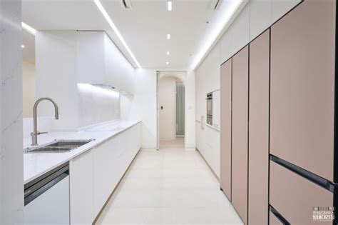 방배동 롯데캐슬로제 74평 70평대 아파트 안에 호텔 있다 키친바흐 빌트인주방 삼성비스포크 무몰딩 한샘 방배대리점 은혜인테리어 네이버 블로그