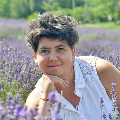 Anna Ostrowska Szkoła Jogi Ilovejoga