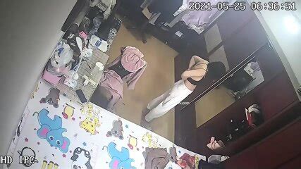 TP Watch Mom Changing Clothes F TP Watch Mom Changing Clothes F