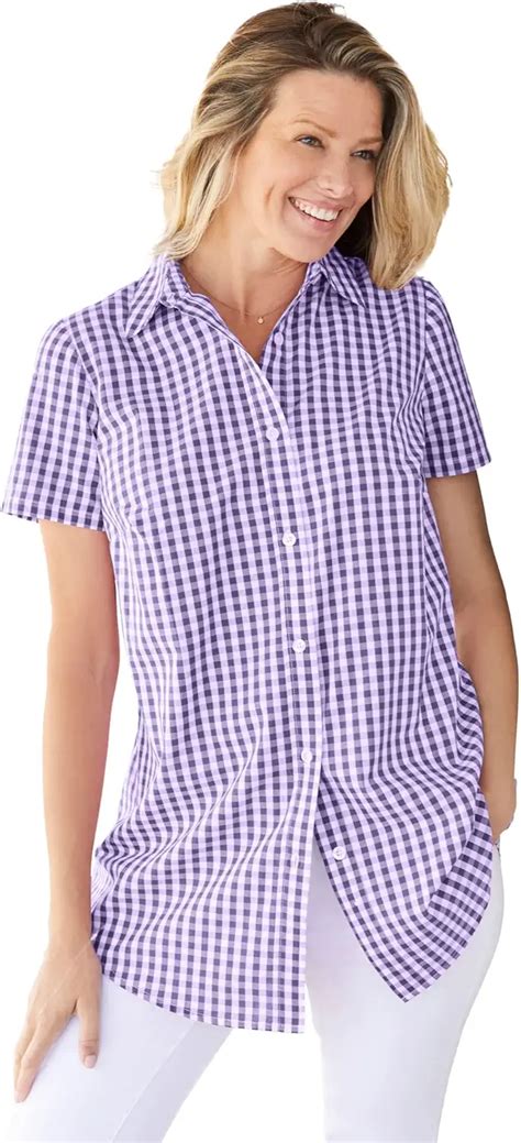 زن در لباس زنانه به علاوه اندازه کامل دکمه آستین کوتاه