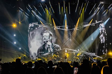 Blake Shelton Back To The Honky Tonk Tour Plsn
