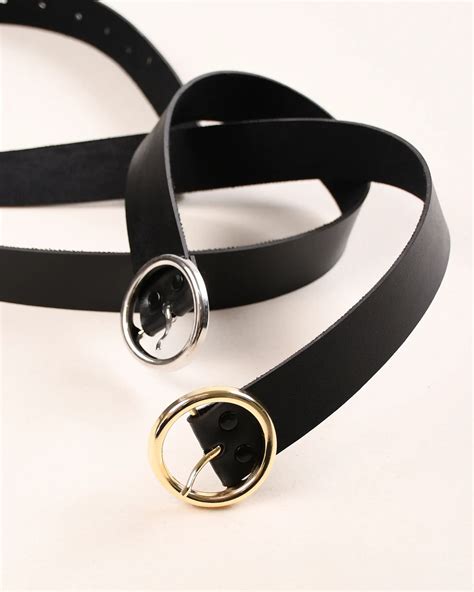 خرید انواع مدل کمربند زنانه چرم فروشگاه پوشاک اینفینیتی