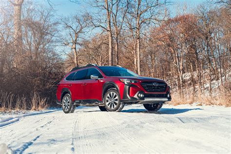 View Exterior Photos Of The 2025 Subaru Outback