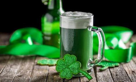 San Patricio 2025 La Historia De La Cerveza Verde Y Por Qué Se Celebra
