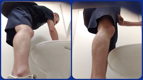Toilet Spy Men In Big Cock Pissing