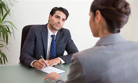 6 Logical Questions You Should Ask At The End Of An Interview