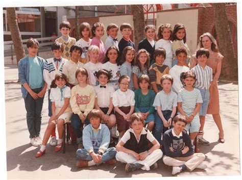 Photo De Classe Cm2 De 1983 Ecole Fourcroy Copains Davant