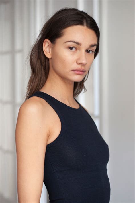 Dominika S Iconic Management