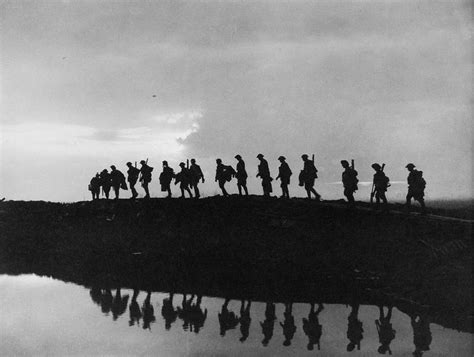 Celebrating Soldier Photographers The Amateur Origins Of Combat