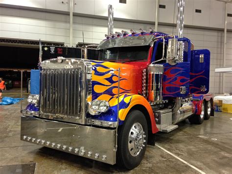 Transformers 1 Optimus Prime Truck At Abigail Schardt Blog