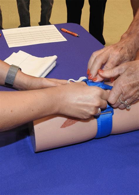 Stop The Bleed Compressions 4life CPR And More Training