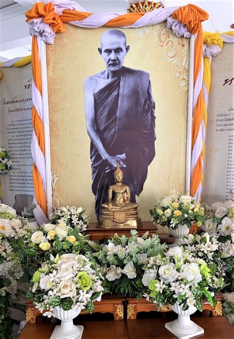 ด้วยพระเดชพระค วัดพุทธบูชา หลวงพ่อสนธิ์ อนาลโย สถานีวิทยุ