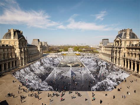 Jr Au Louvre And Le Secret De La Grande Pyramide