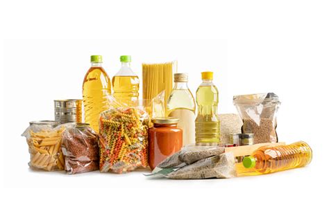 하얀 배경에 격리된 기부를 위한 식료품은 오려낸 경로 보관 및 배달이 있습니다 다양한 음식 파스타 식용유 및 통조림 식품 0명에 대한 스톡 사진 및 기타 이미지 Istock