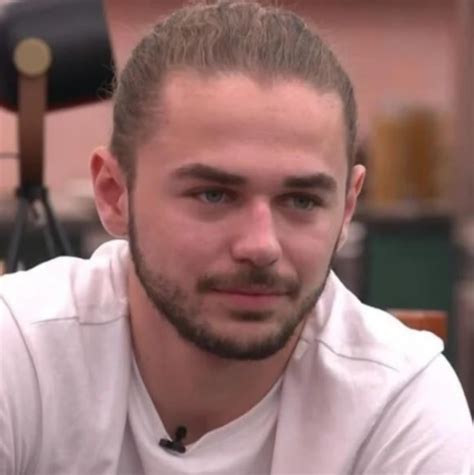 Une Immense Perte La Star Academy Marquée Par Un Drame Lancien Candidat Julien Victime Dun