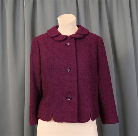 Vintage 1960s Suit Jacket Boucle Wool 37 Bust Mulberry