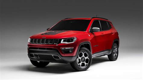 Jeep Compass Plug In Hybrid Unveiled Has 50 Km Electric Range