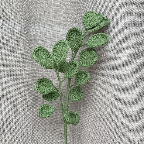 Ravelry Broad Eucalyptus Leaves Pattern By Yui Sun