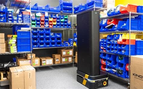 Behind The Robot Rfid Inventory Scanning Robot Clearpath Robotics