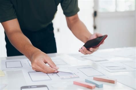 Programmeur Et Ux Ui Designer Travaillant Dans Un Développement Logiciel Et Des Technologies De