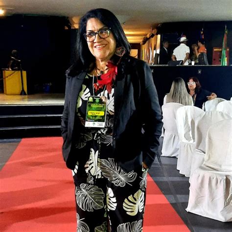 Escritora Sílvia Grijó é Eleita Presidente Da Ajeb No Amazonas