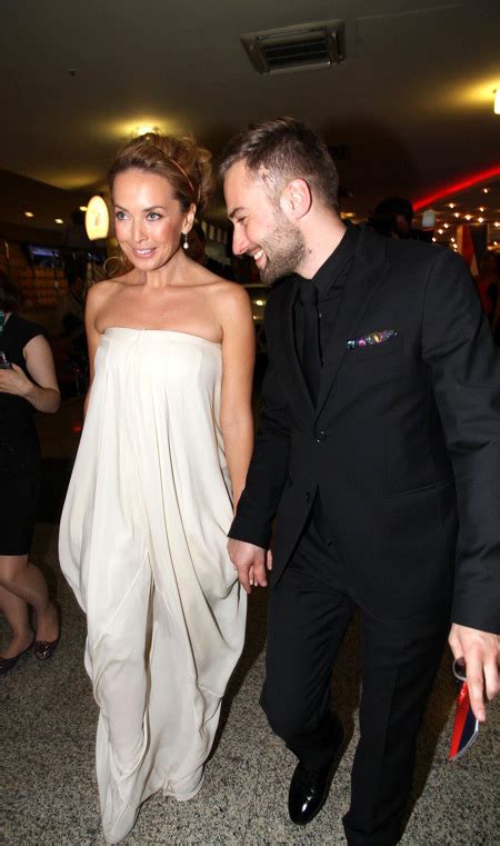 Дмитрий Шепелев Не собираюсь сюсюкаться с сыном Экспресс газета