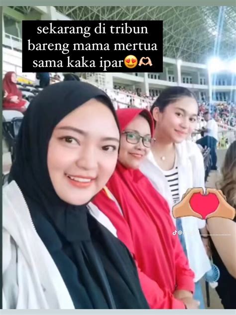 7 Potret Ekspresi Azizah Salsha Saat Detik Detik Pratama Arhan Sang